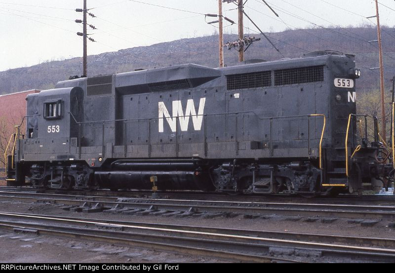N&W 553(GP-30)